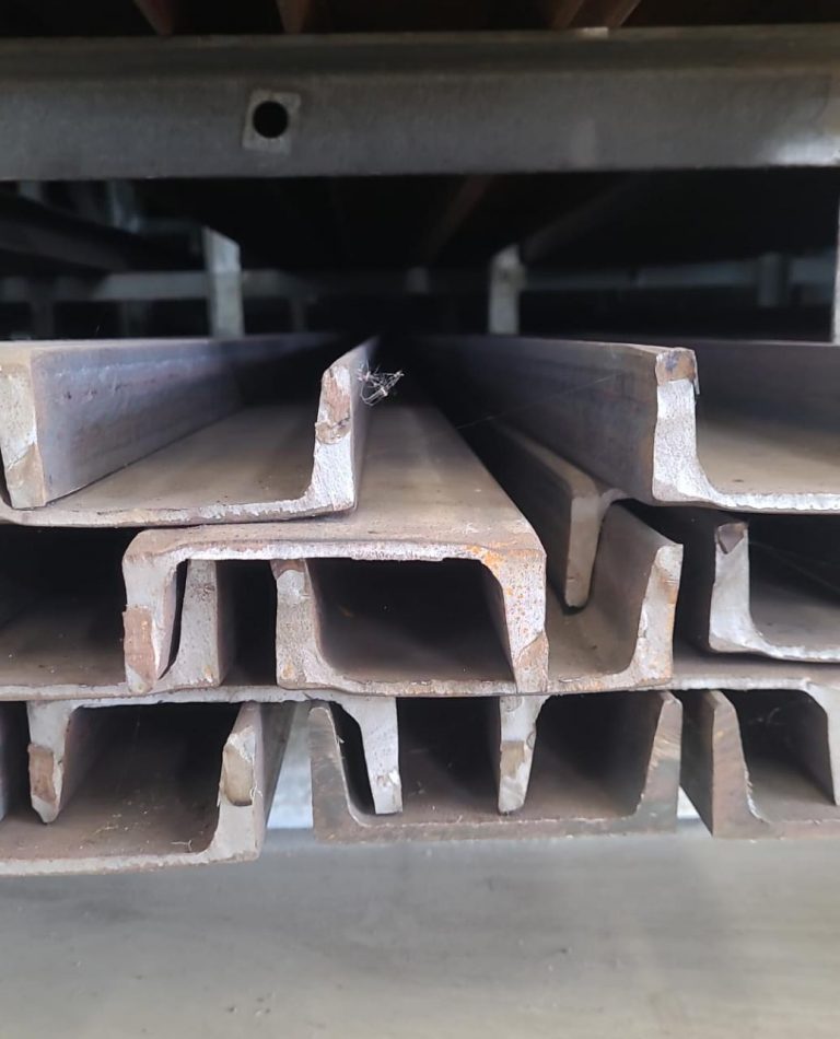 Viga U | Metalco: Comércio de Ferro, Aço e Metais